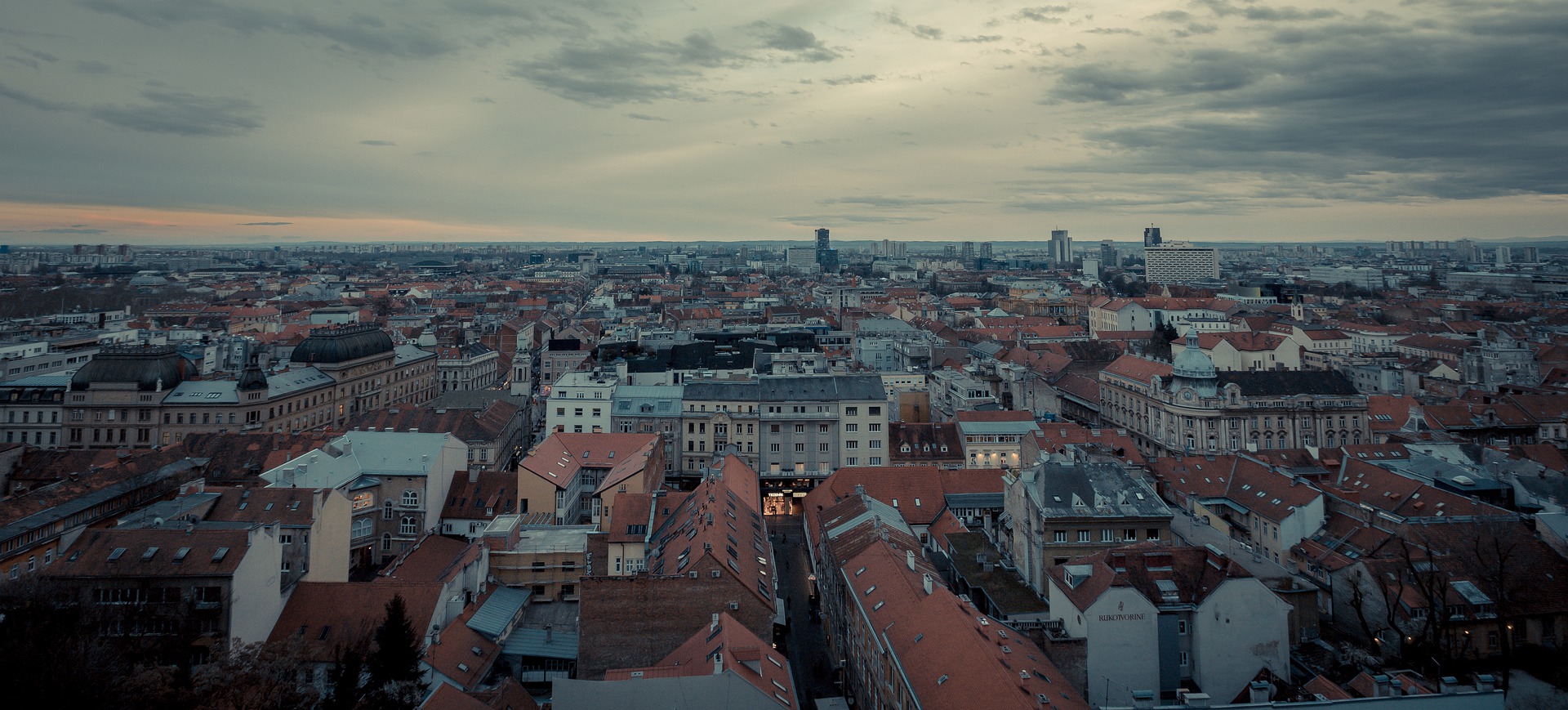 Zagreb - nekad i sad | Profil Klett